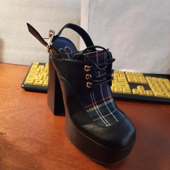 Jessica Simpson | Shoes | New Jessica Simpson Sondos Faux Leather ...